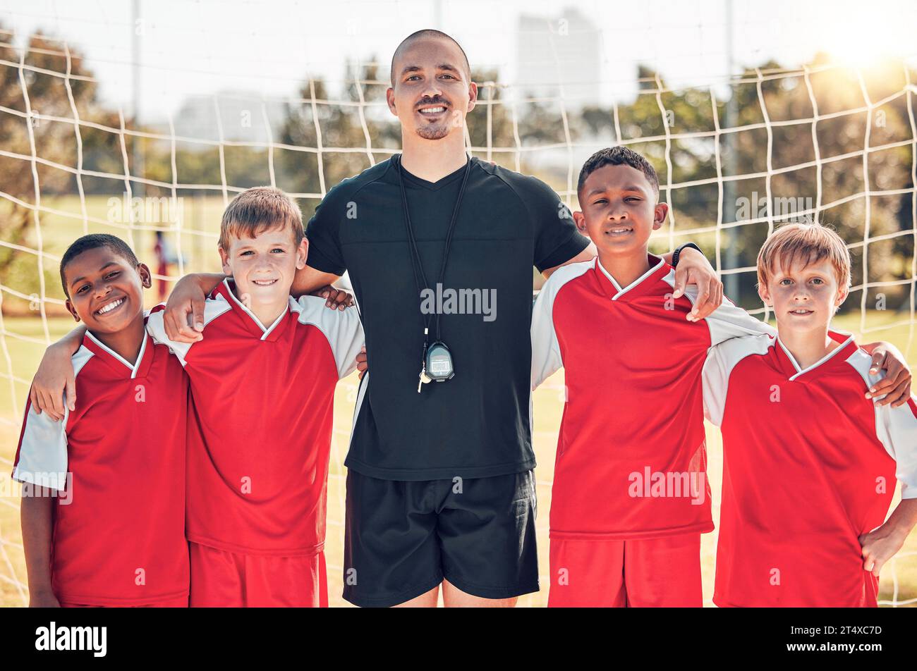 Soccer, football coach and kids team stand in goal post for team ...