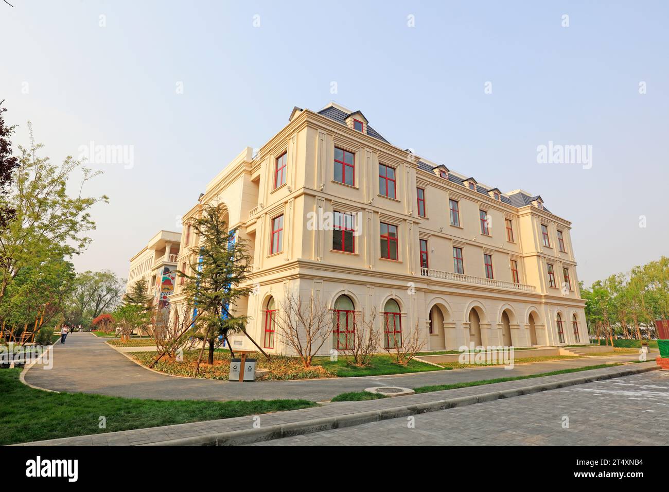 Garden architecture Scenery, South Lake Park, Tangshan, China Stock ...