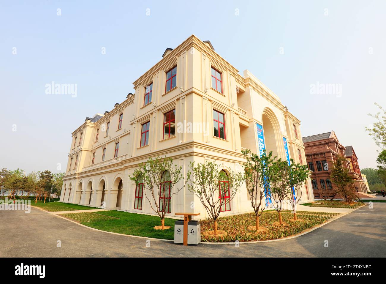 Garden architecture Scenery, South Lake Park, Tangshan, China Stock ...