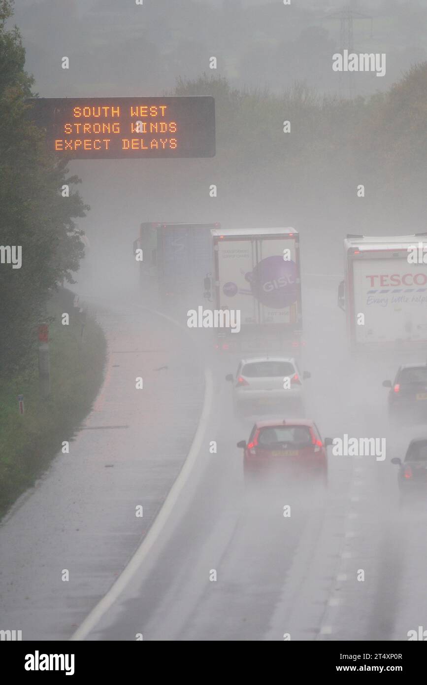 70mph sign hi-res stock photography and images - Alamy