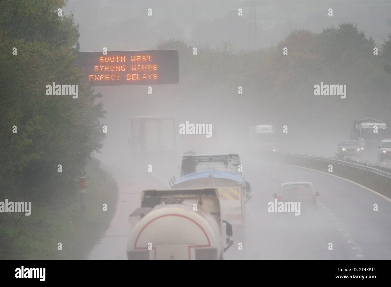 70mph sign hi-res stock photography and images - Alamy