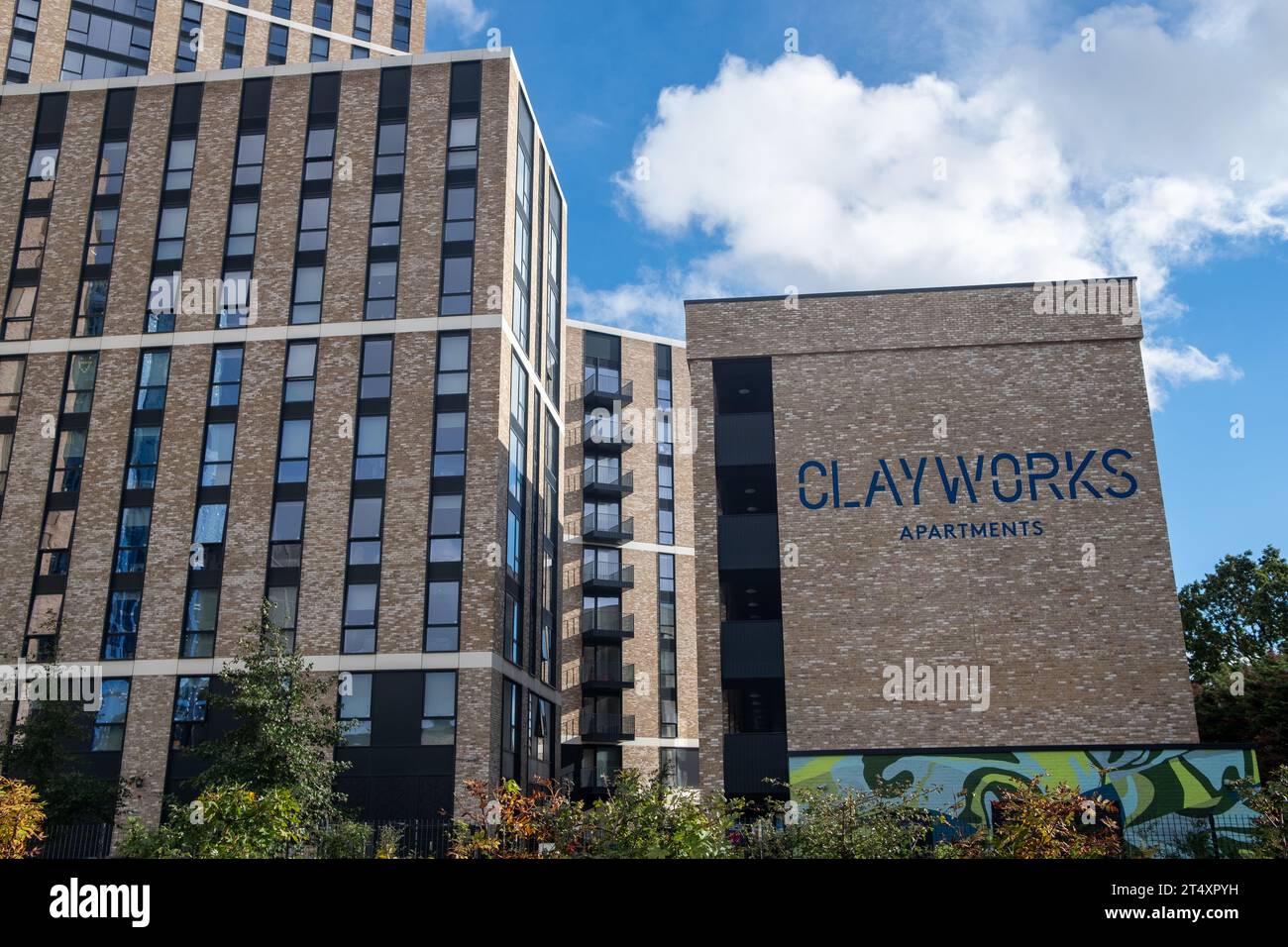 London apartment building hi-res stock photography and images - Alamy