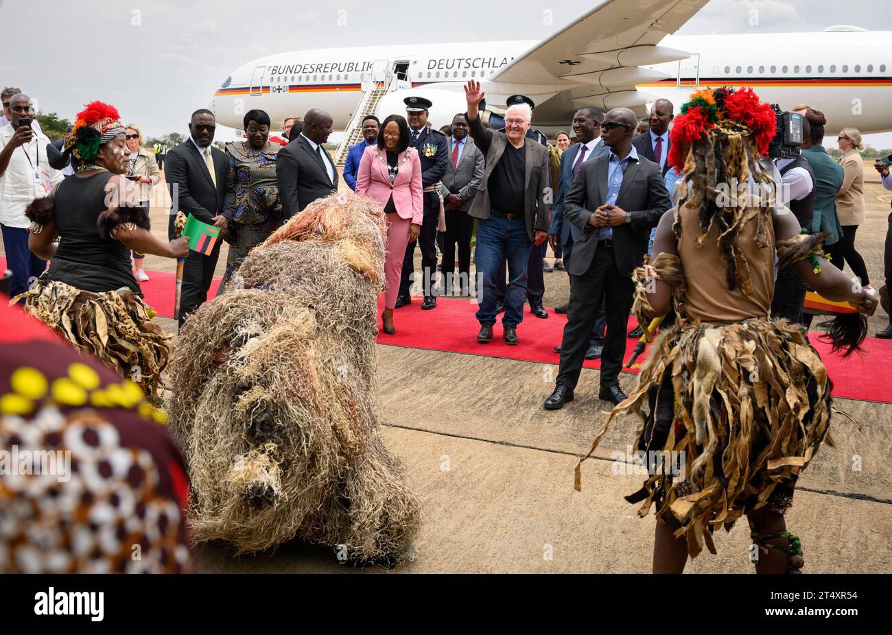 Livingstone, Zambia. 02nd Nov, 2023. German President Frank-Walter ...