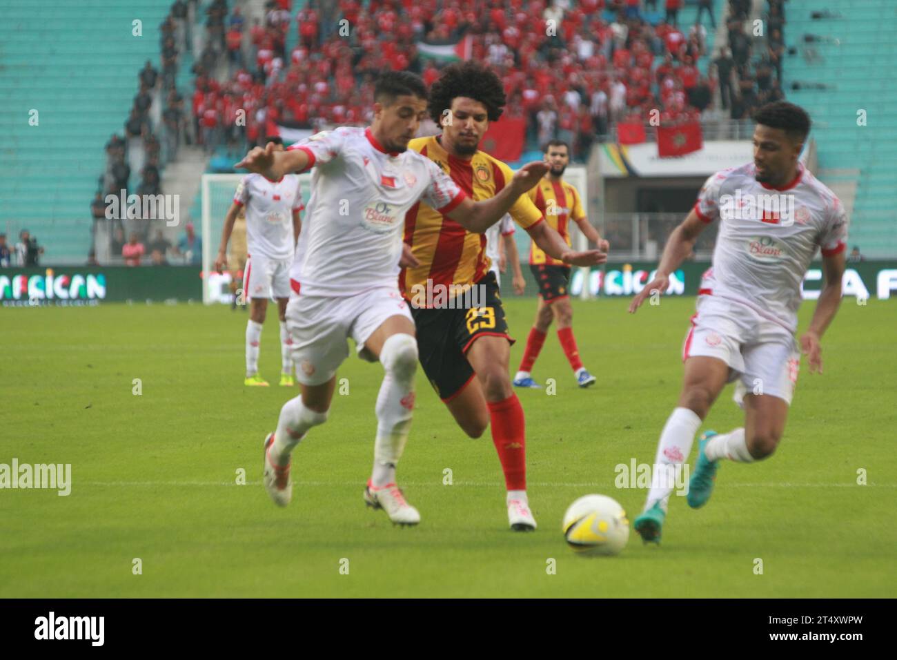 Rades, Tunis, Tunisia. 2nd Nov, 2023. Ghaith Ouahabi(23) of EST in action with Amine Aboulfath ...
