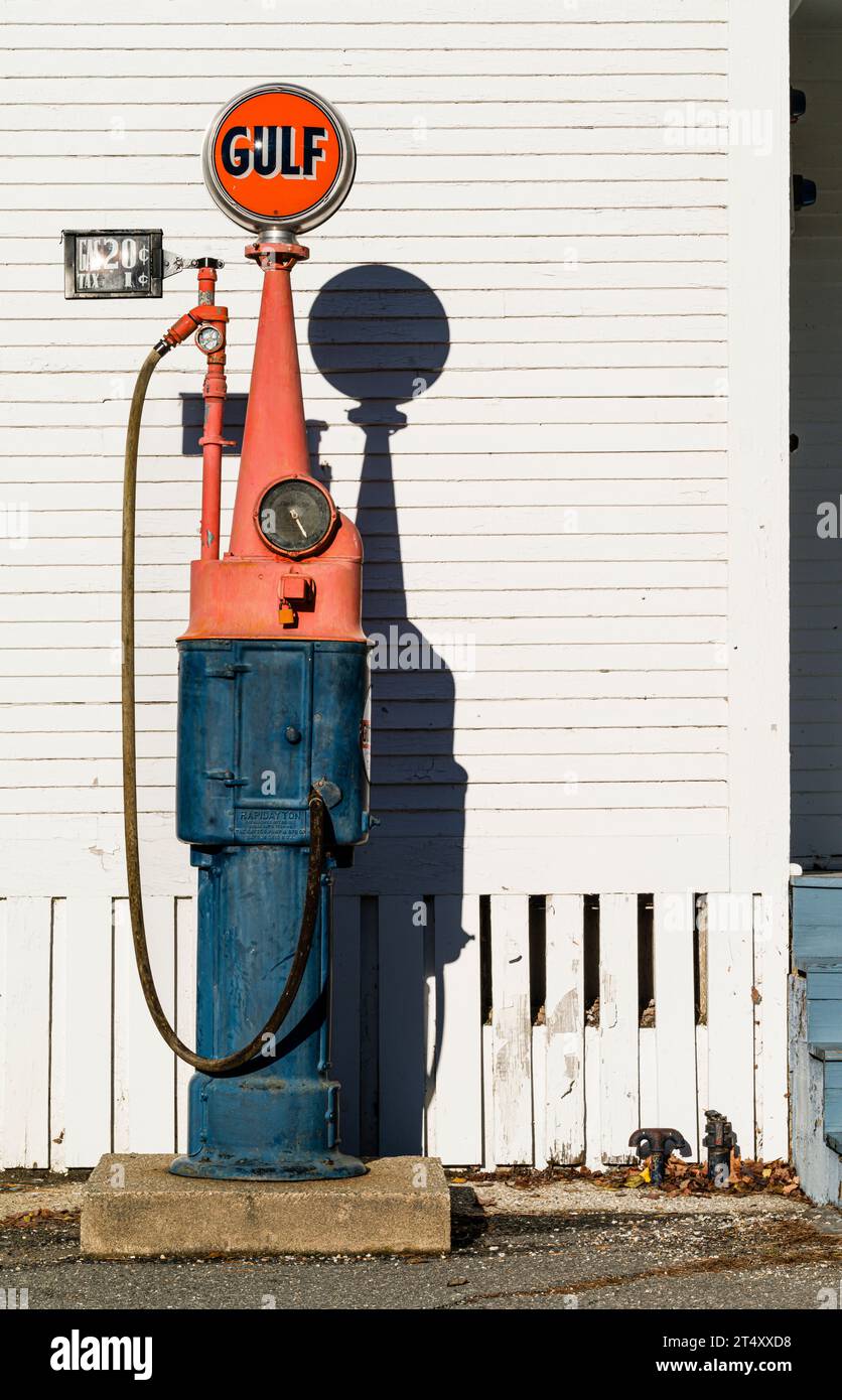 New plymouth general post office hi-res stock photography and images ...