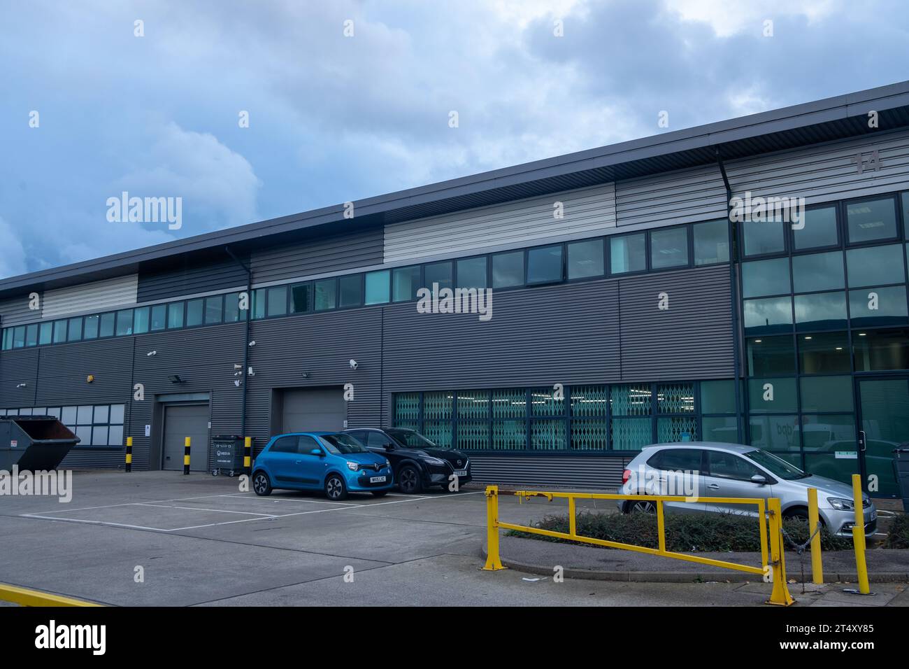 LONDON, OCTOBER 31, 2023: Retail park office building on Kendal Avenue ...
