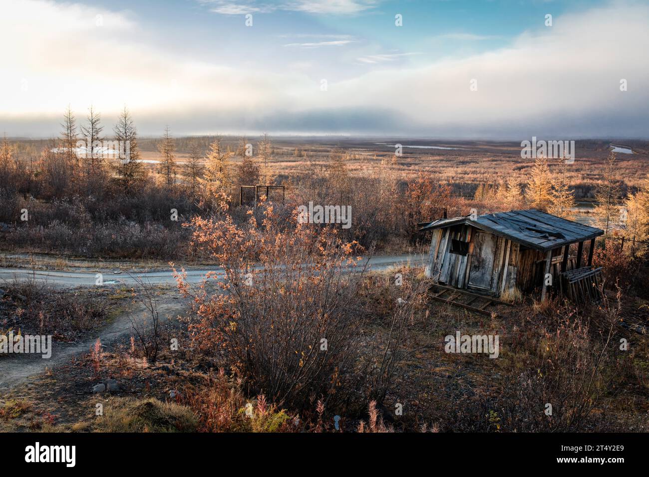 Tundra hut hi-res stock photography and images - Alamy