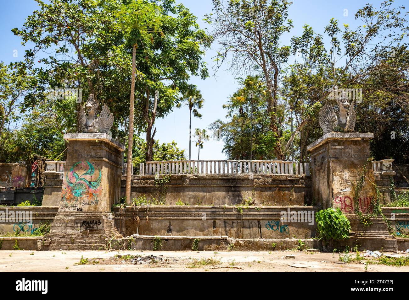A former water and amusement park reclaimed by nature, Lost Place ...