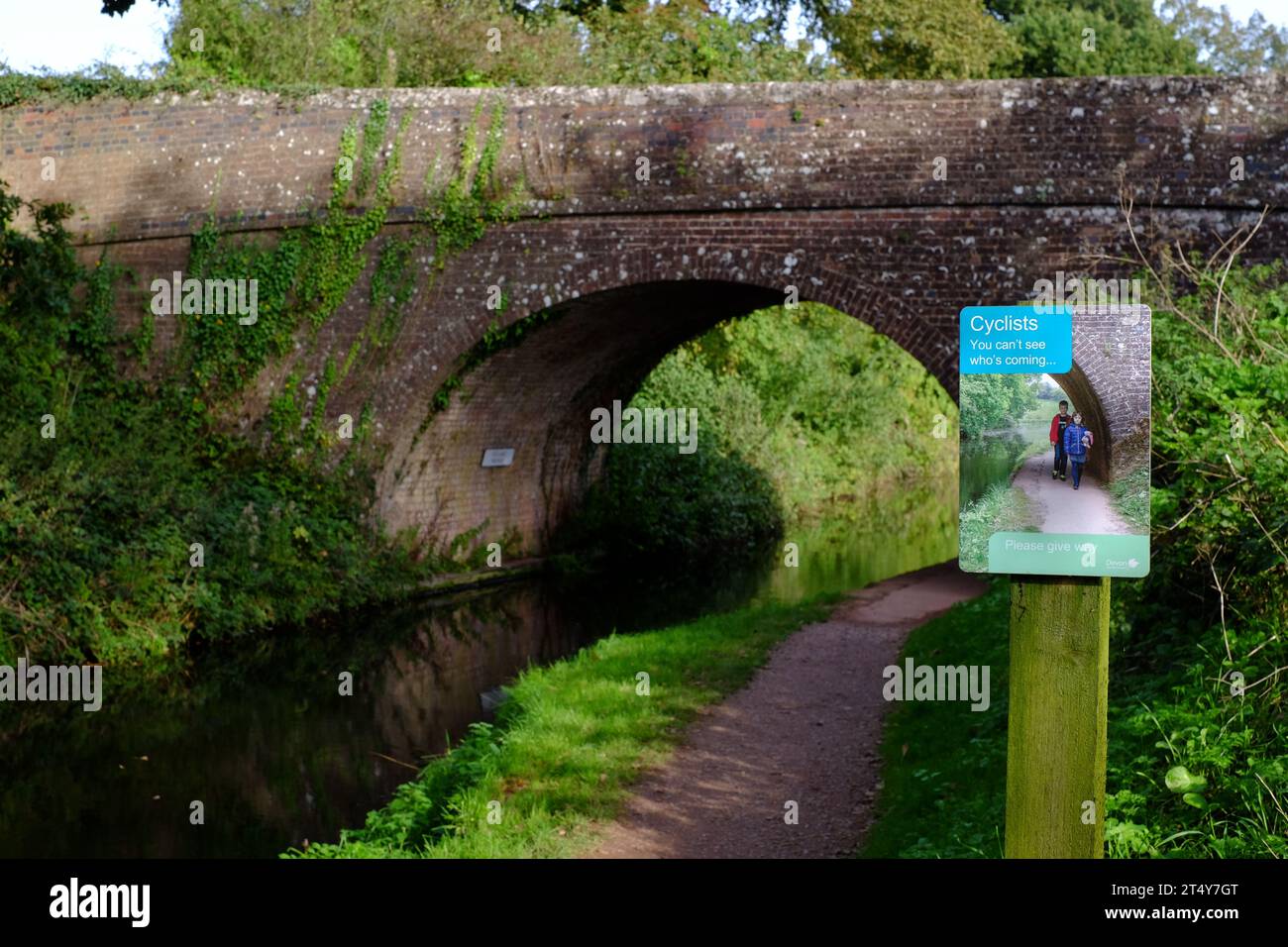 Sign on Canal towpath asks cyclists to dismount for safety before ...