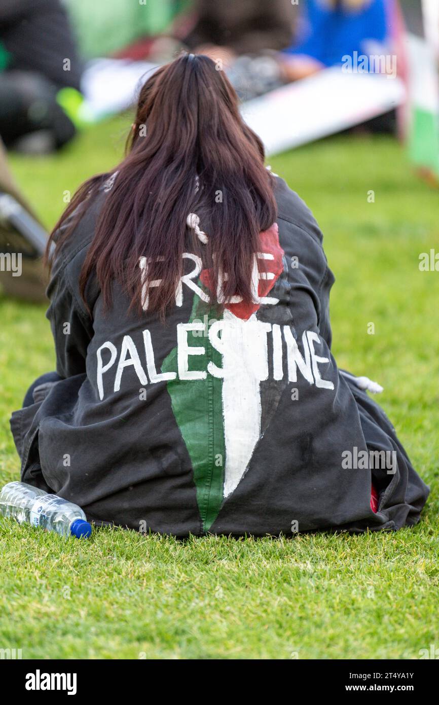 Melbourne, Australia. 02nd Nov, 2023. A female protester is seen ...