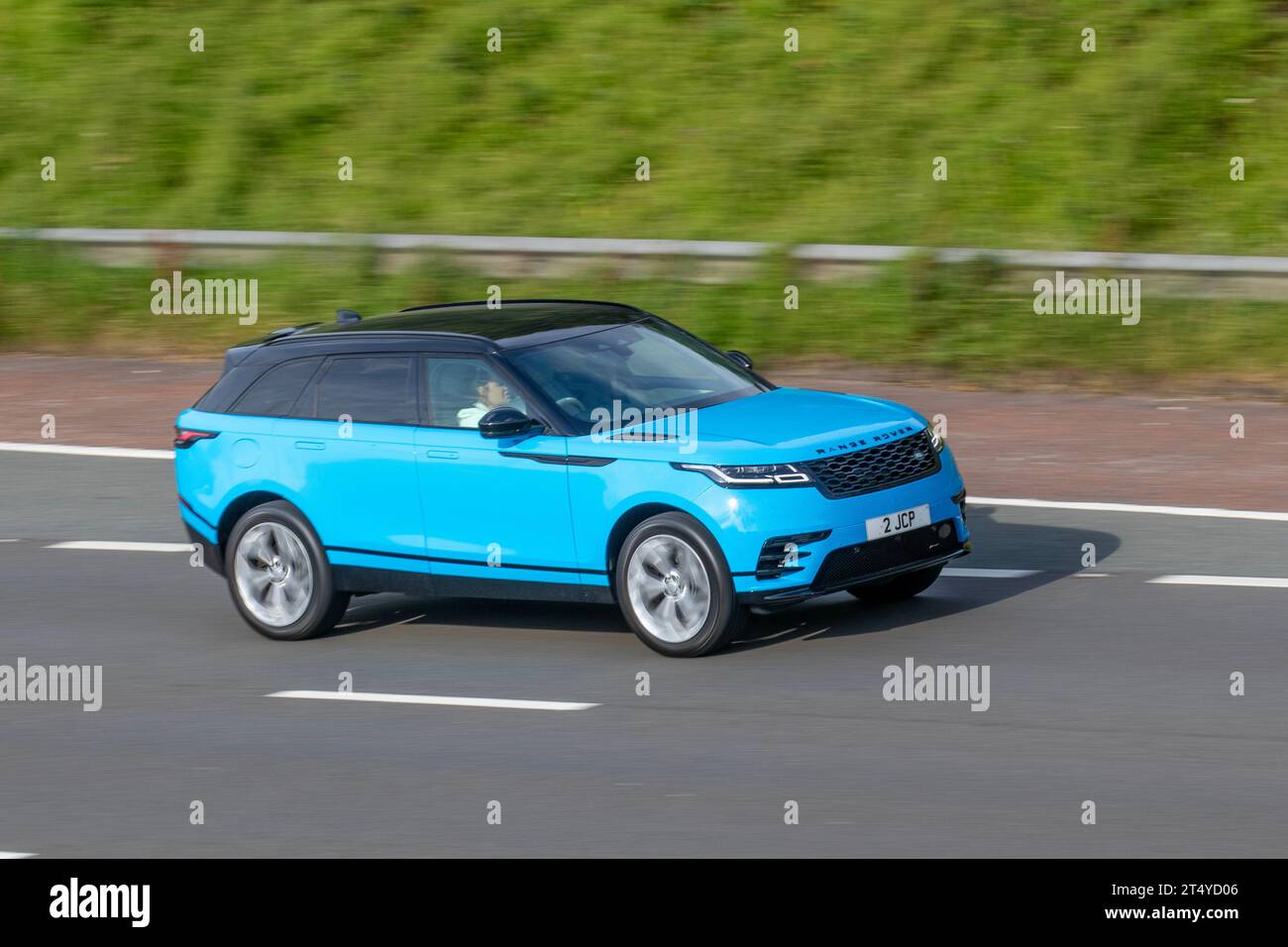 2022 Blue Land Rover R Rover Velar R-Dyn Hse Phev A P400e 404 PHEV ...