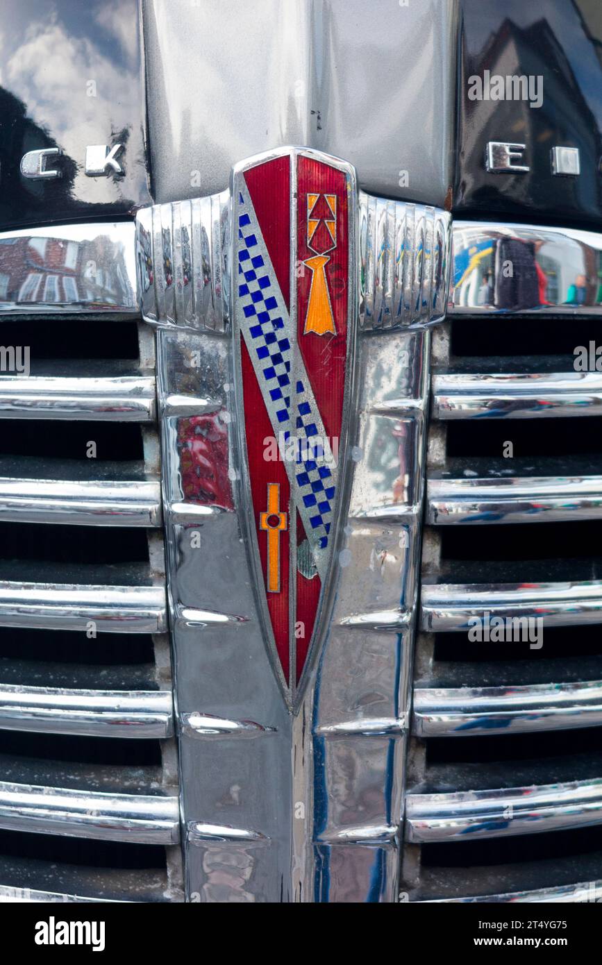 1950s car with usa emblem hi-res stock photography and images - Alamy