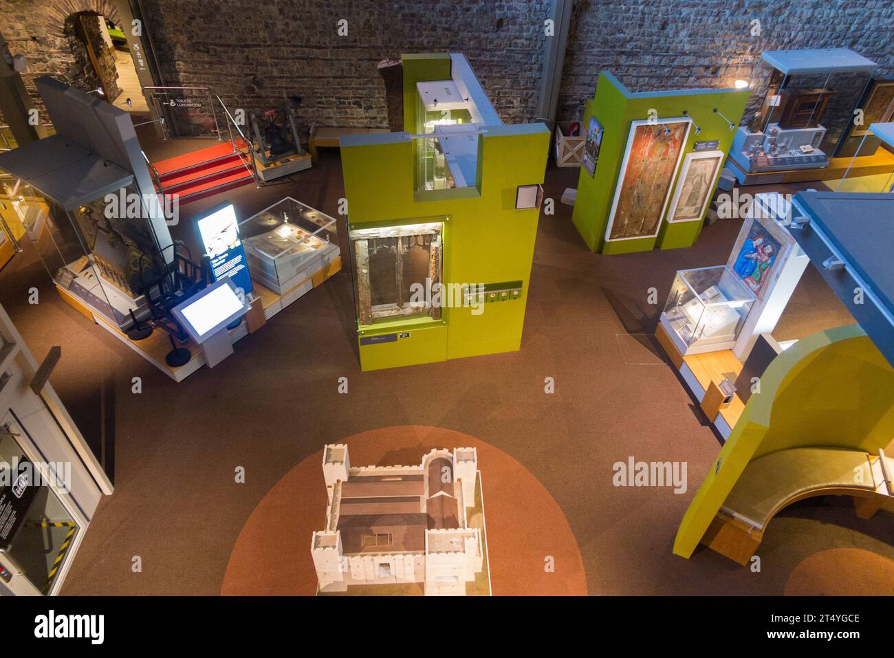Interior display inside Colchester Castle, with Norman medieval period ...