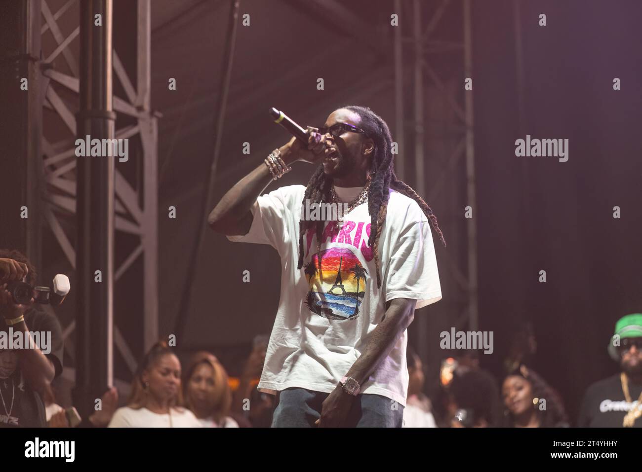 Atlanta, United States. 29th Oct, 2023. Hip Hop artist 2 Chainz ...