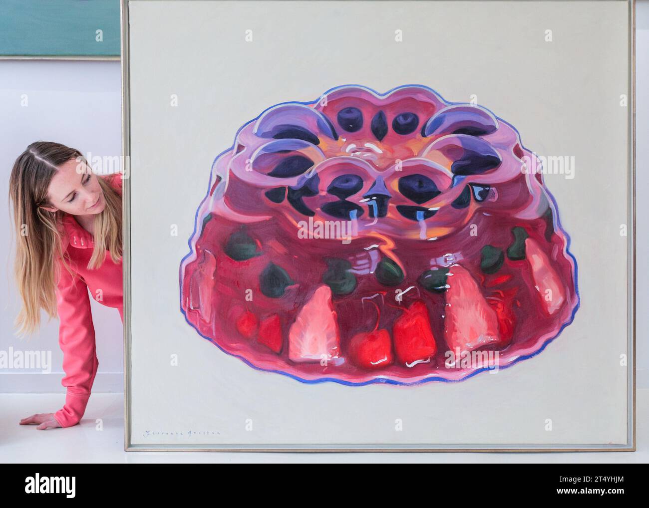 London, UK. 2nd Nov, 2023. Artist Florence with her work ...