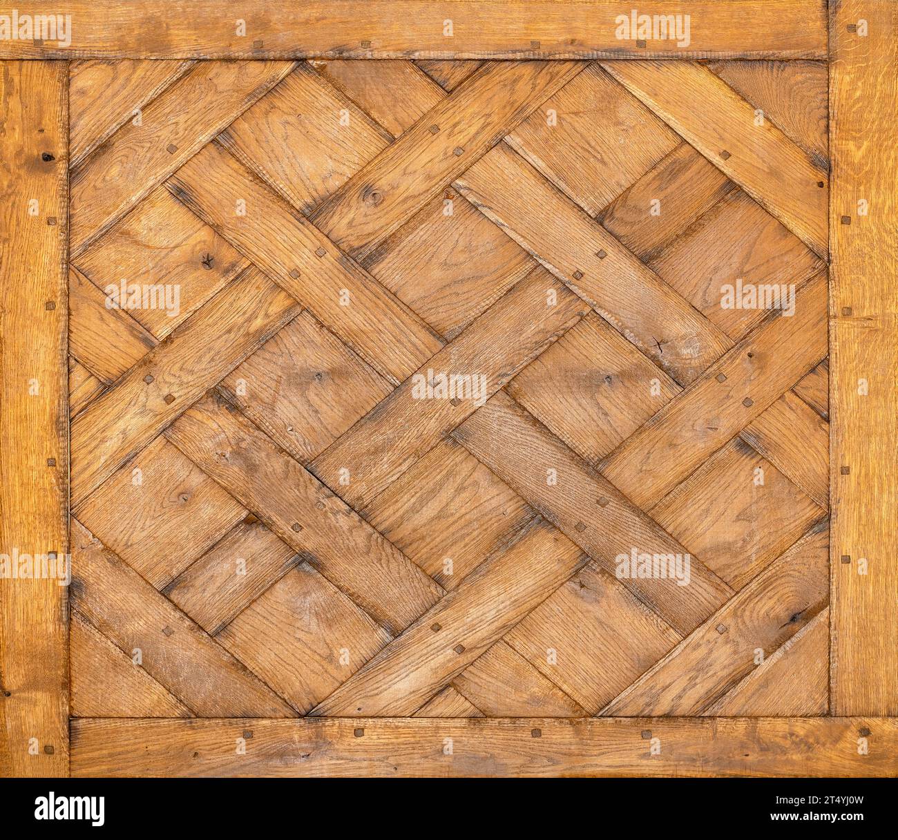 Transverse panel hi-res stock photography and images - Alamy