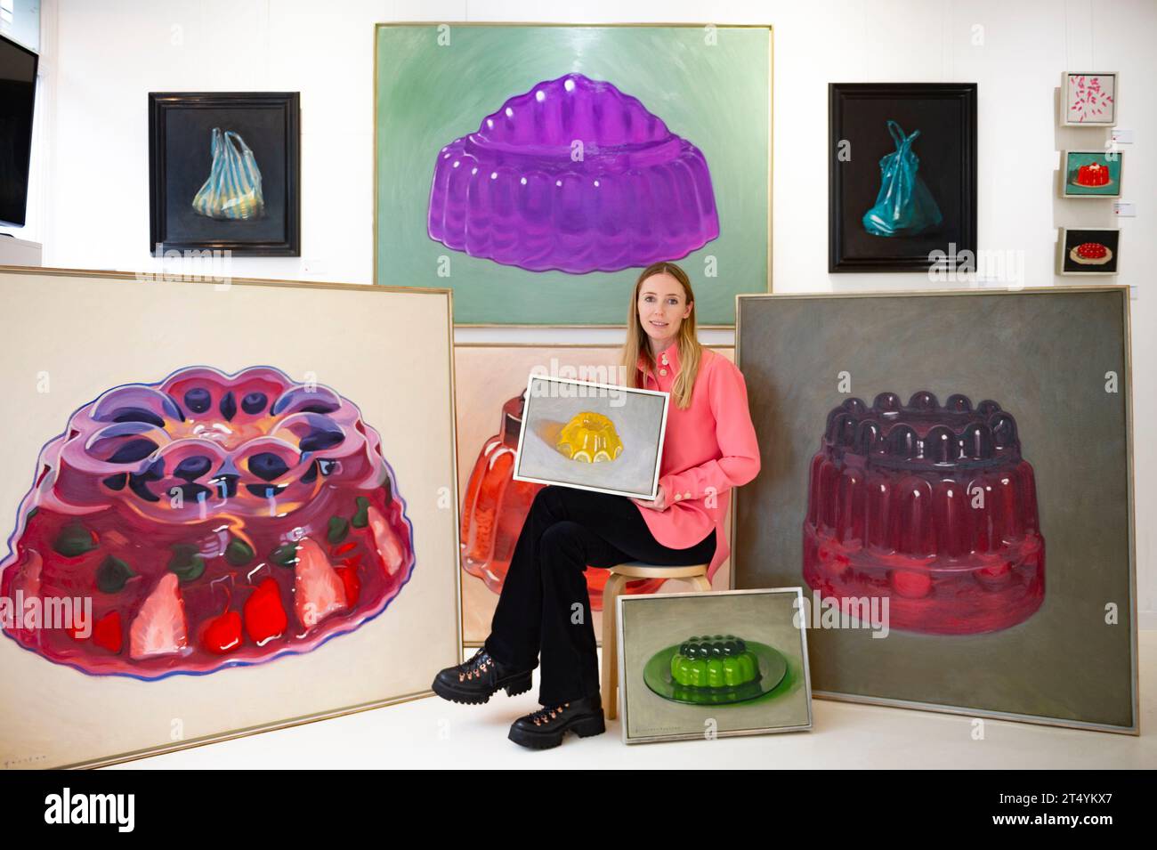 London, UK. 2nd Nov, 2023. Artist Florence Houston, a classically ...