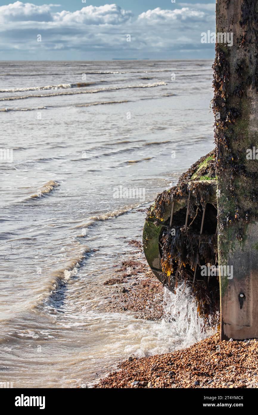 Sewage discharge overflow uk hi-res stock photography and images - Alamy