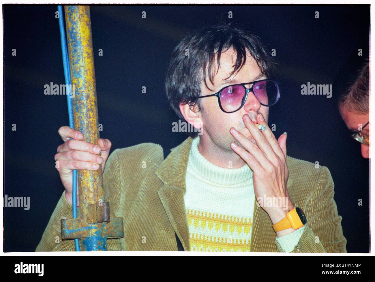 JARVIS COCKER, SMOKING, 2000: Jarvis Cocker, the lead singer of Pulp ...