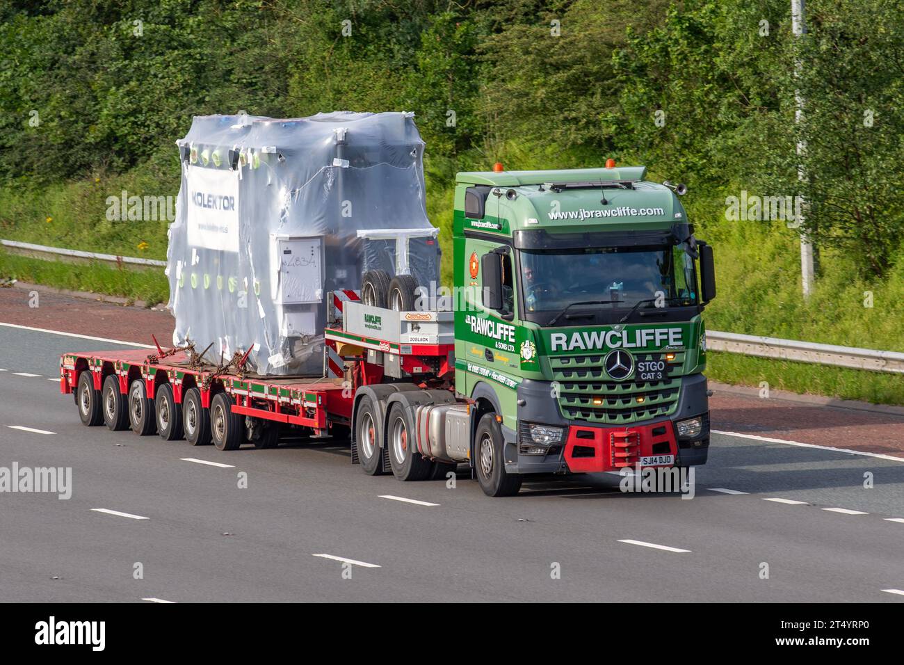 J B Rawcliffe & Sons Ltd - Heavy Haulage Specialists transporting ...