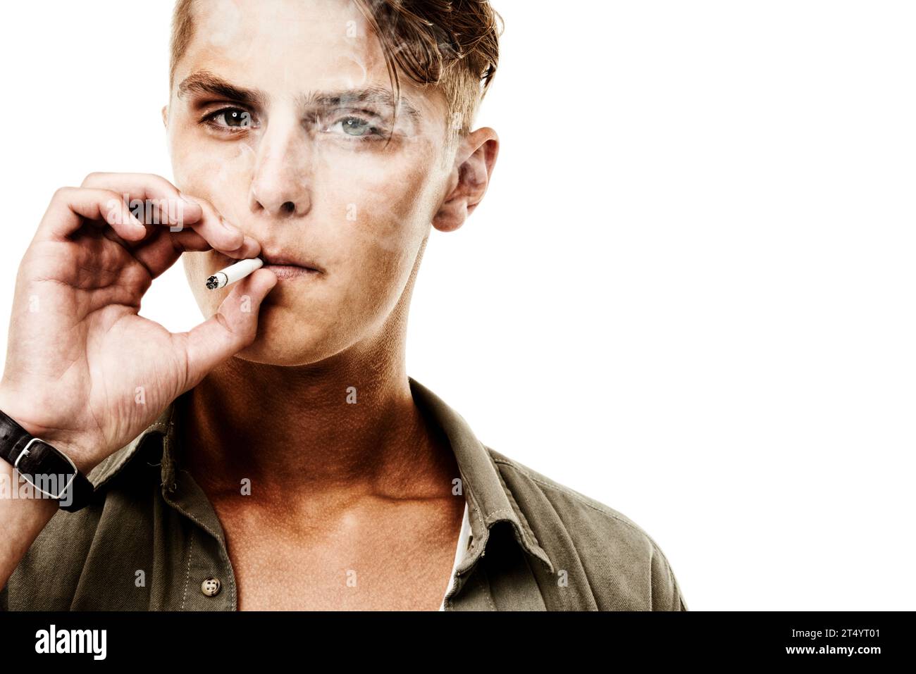 Peer pressure smoking hi-res stock photography and images - Alamy