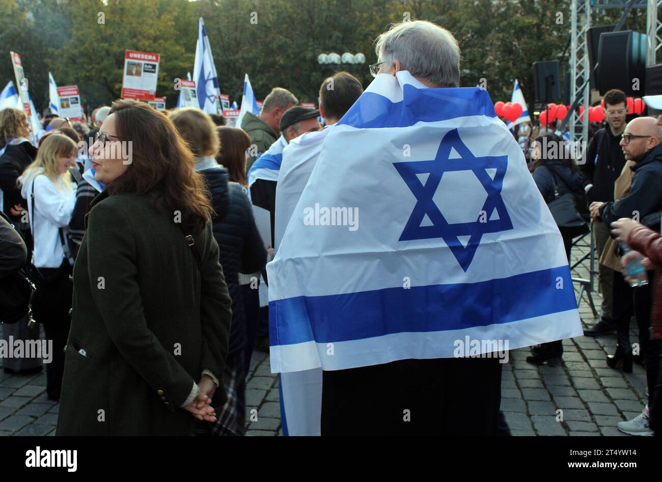 We stand with israel hi-res stock photography and images - Alamy