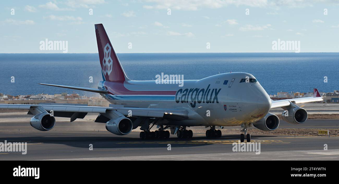 Big cargolux airplane boeing 747 hi-res stock photography and images ...