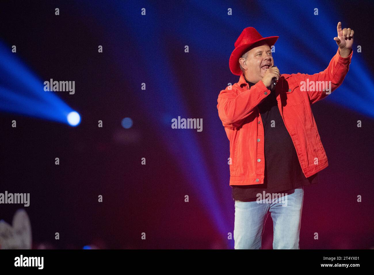 Markus BECKER, Saenger, Schlagersaenger, singend, Gesang, Konzert ...