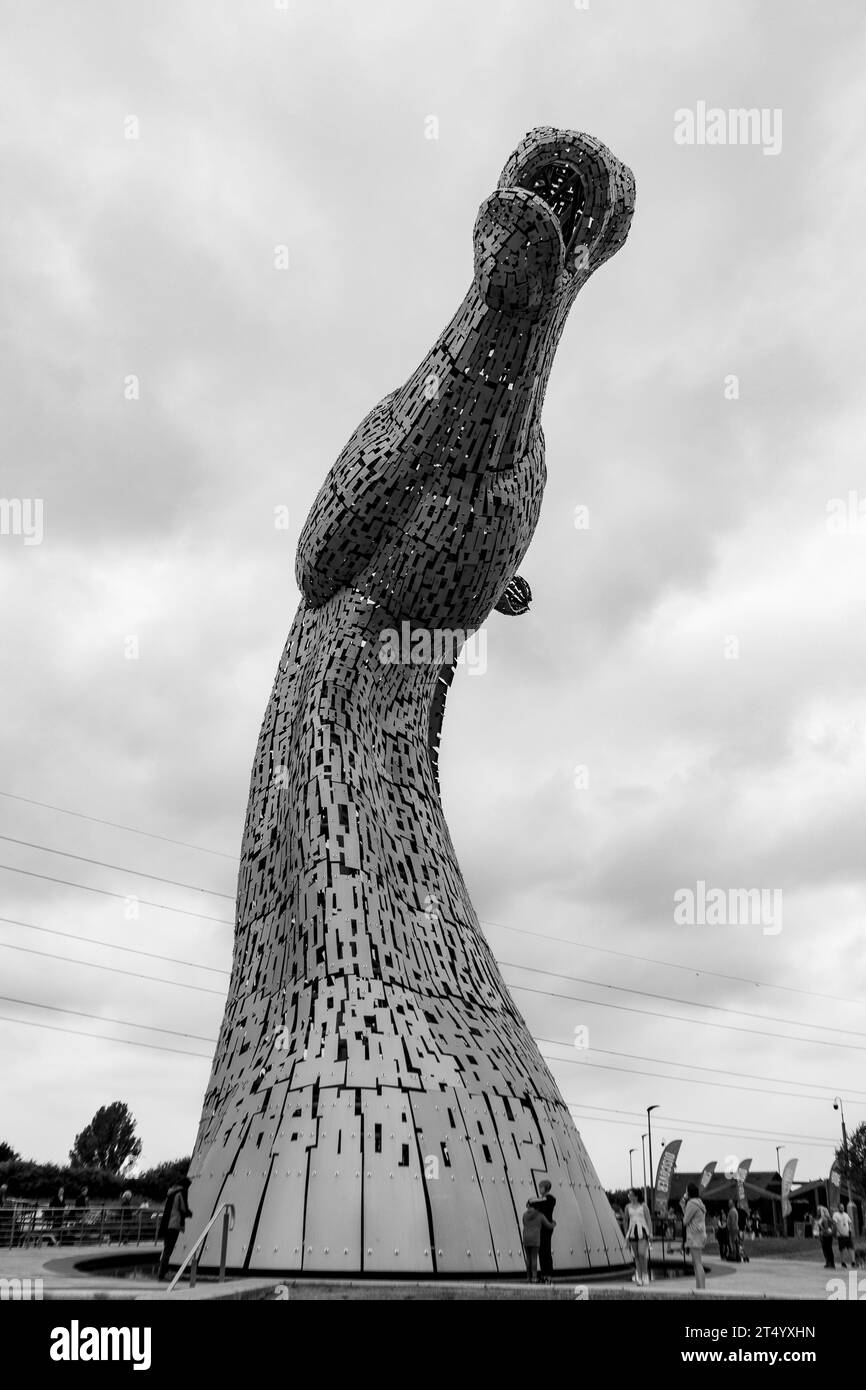 Stone statue mythical creature Black and White Stock Photos & Images ...