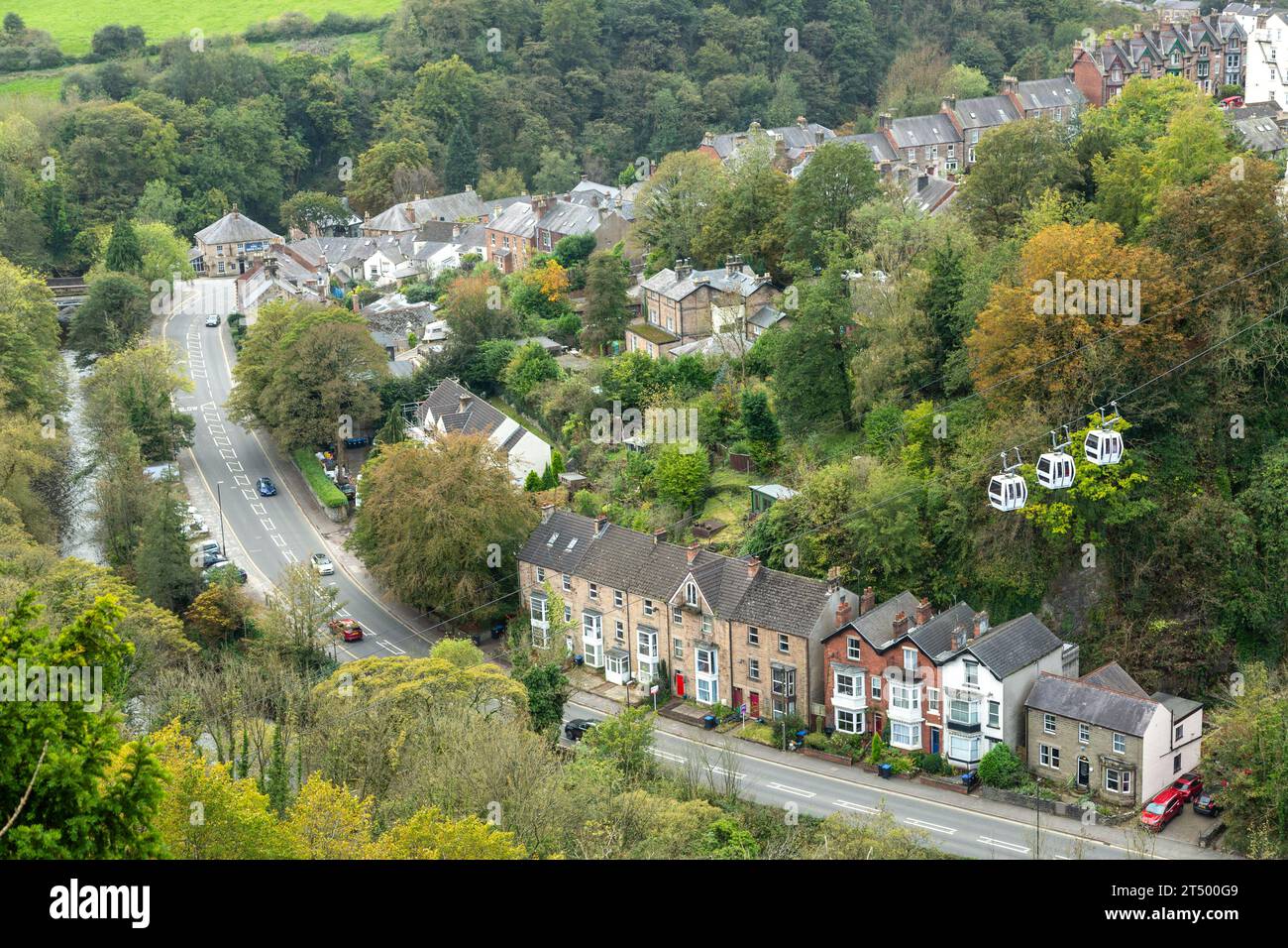 Matlock Bath seen from High Tor with the Cable Cars high above houses ...