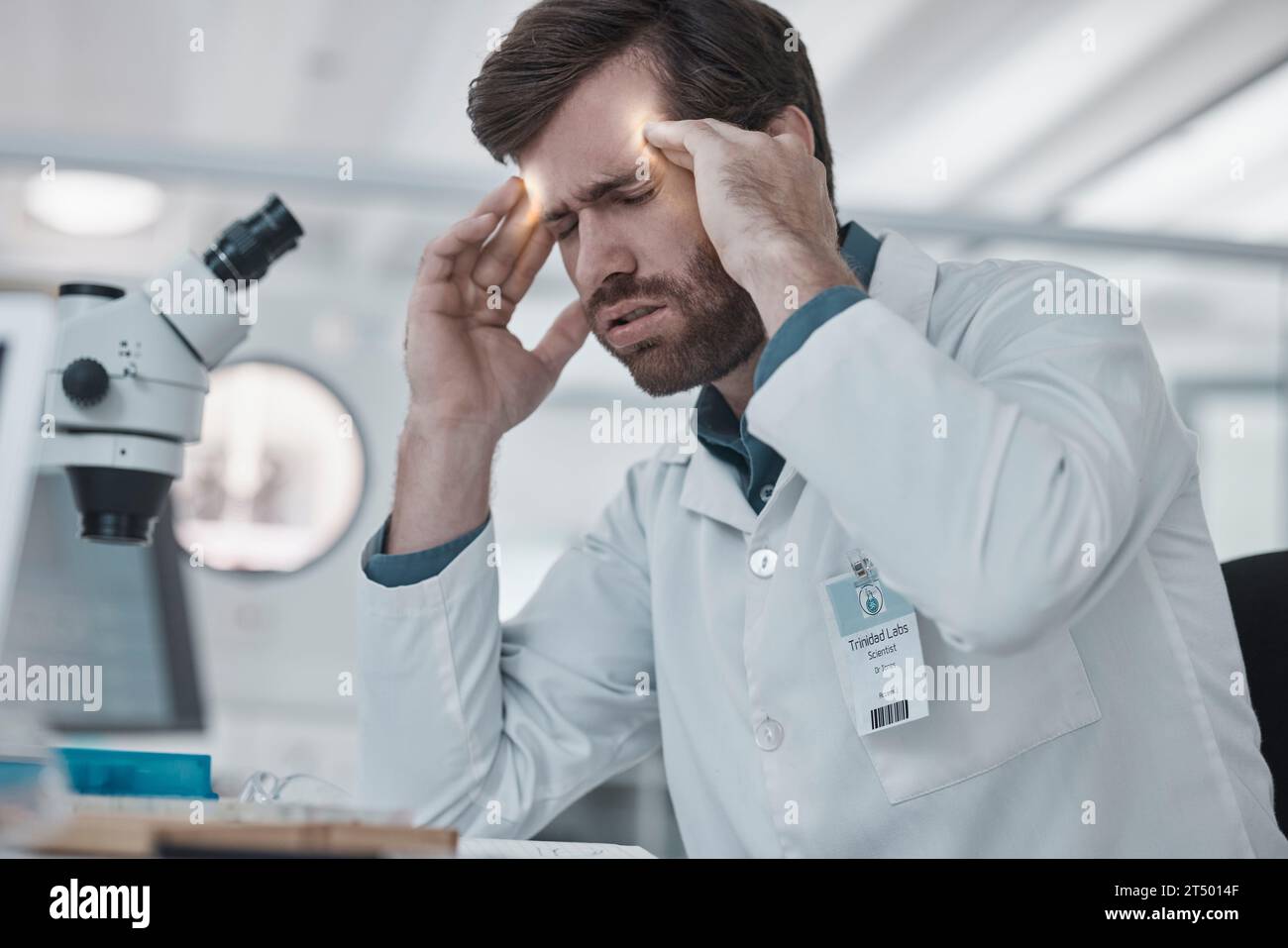 Mad scientist laboratory hi-res stock photography and images - Alamy