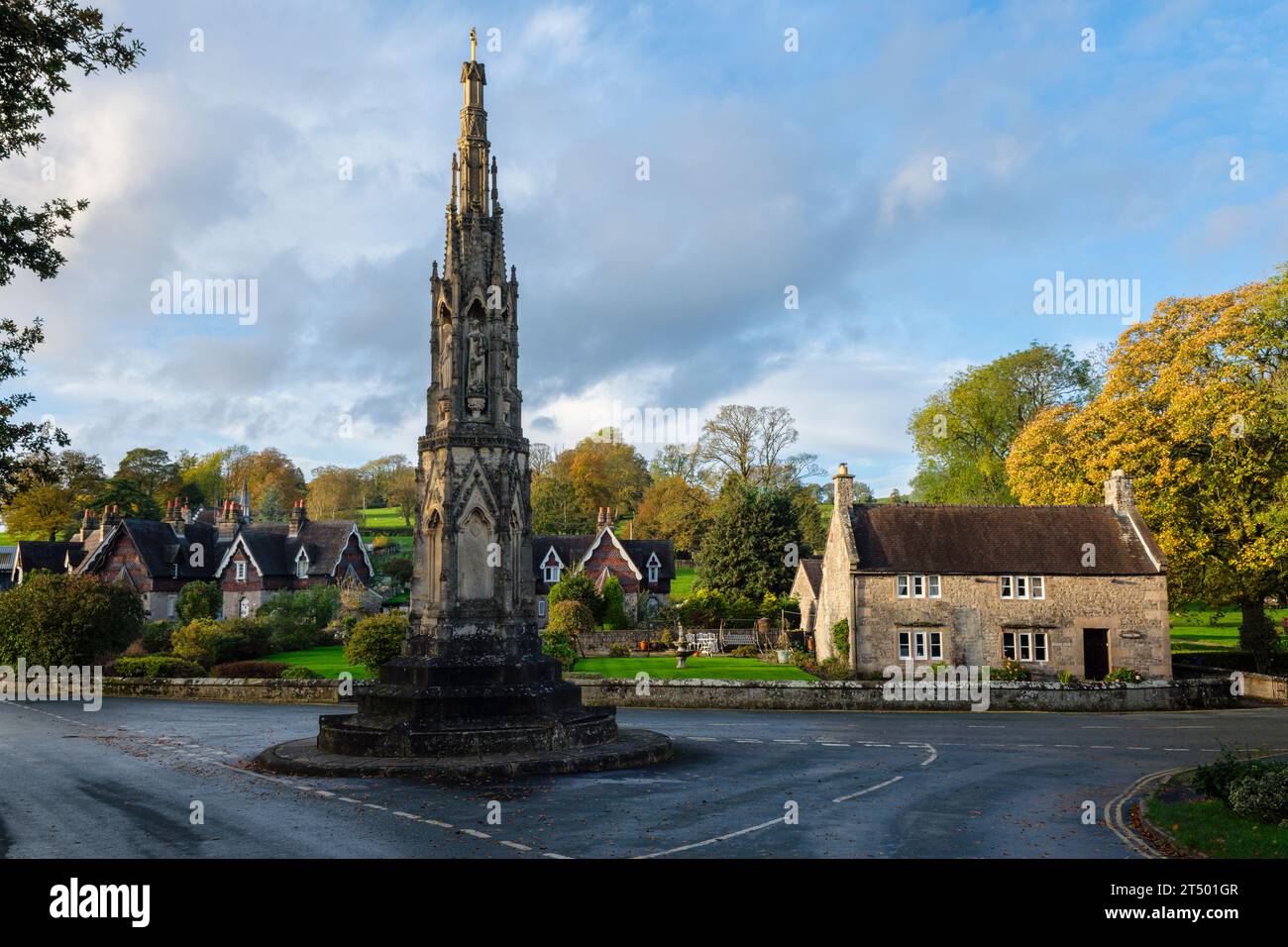 Ilam Cross, Ilam, Peak District National Park, Staffordshire, England ...