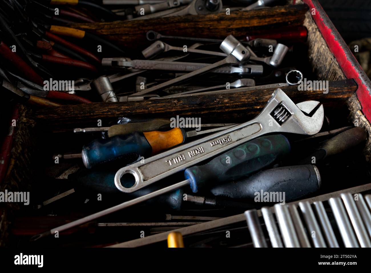 A pile of old spare parts in a garage Stock Photo - Alamy
