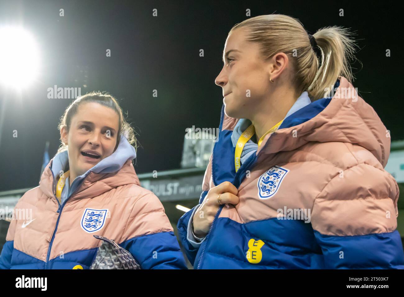 Ella toone and alessia russo hi-res stock photography and images - Alamy