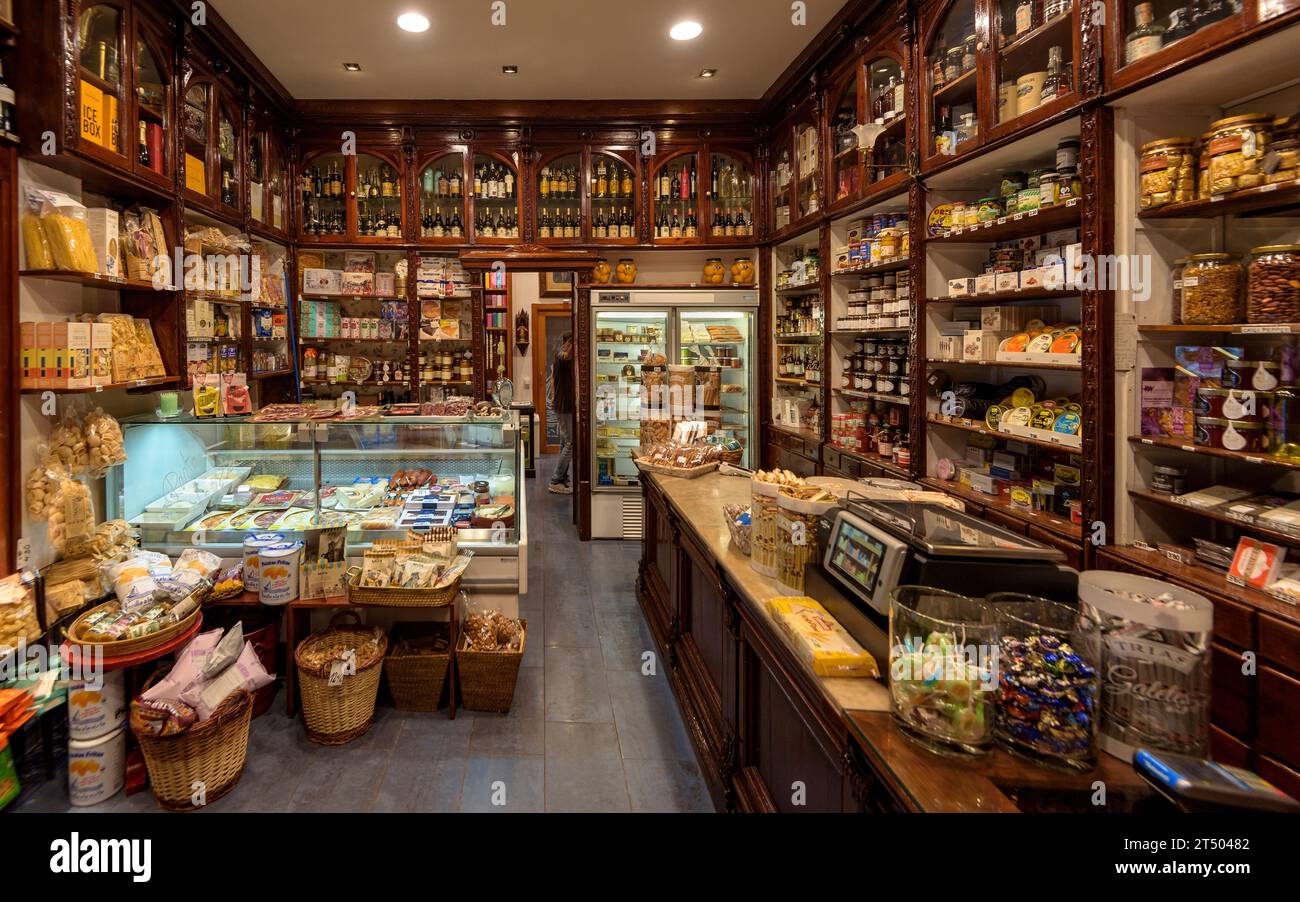 Antiga Vilanova store, an emblematic grocery store in the historic ...