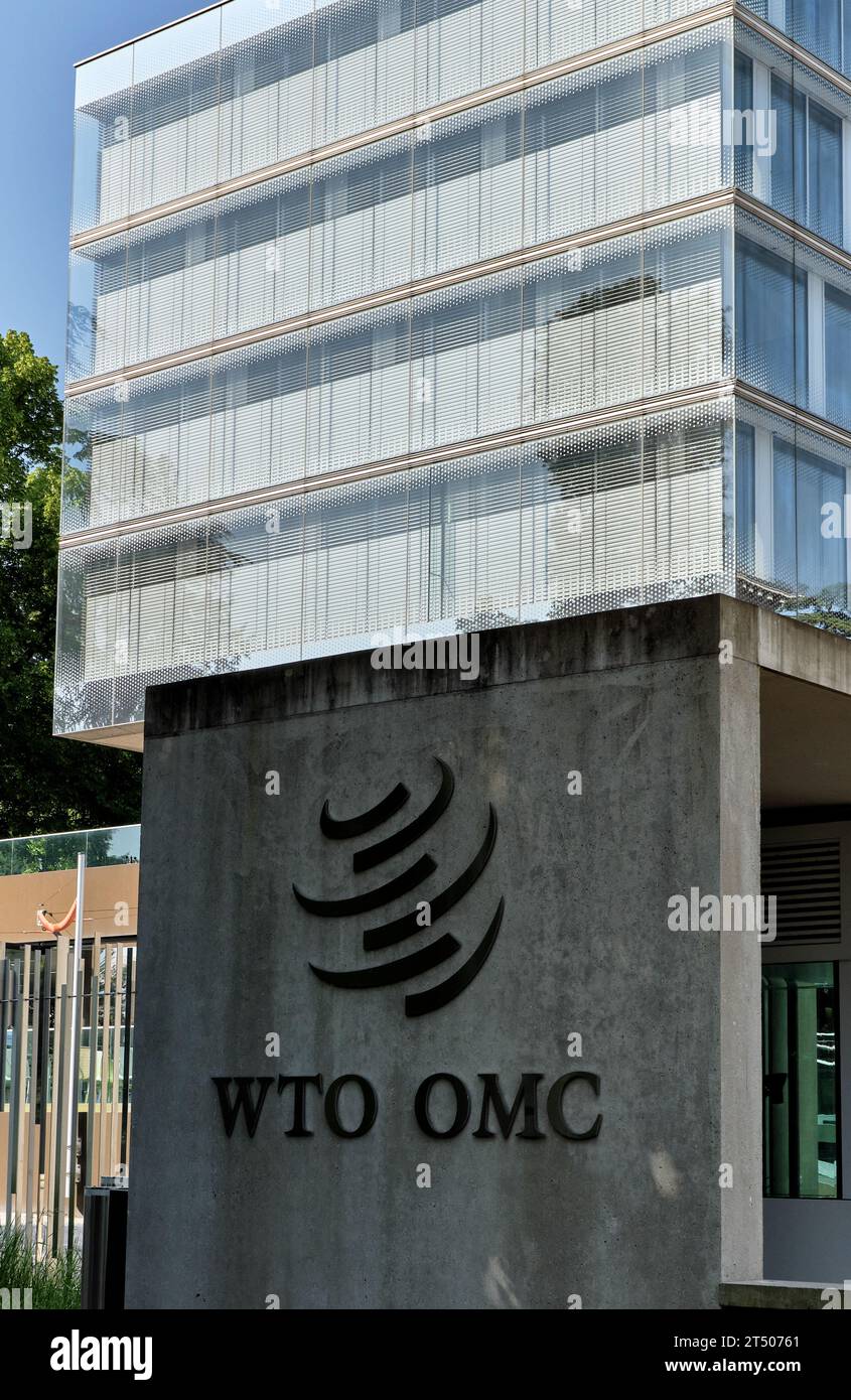 William rappard center hi-res stock photography and images - Alamy