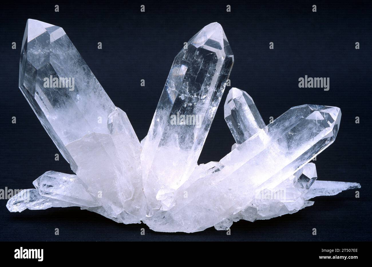 Cuarzo cristal hi-res stock photography and images - Alamy