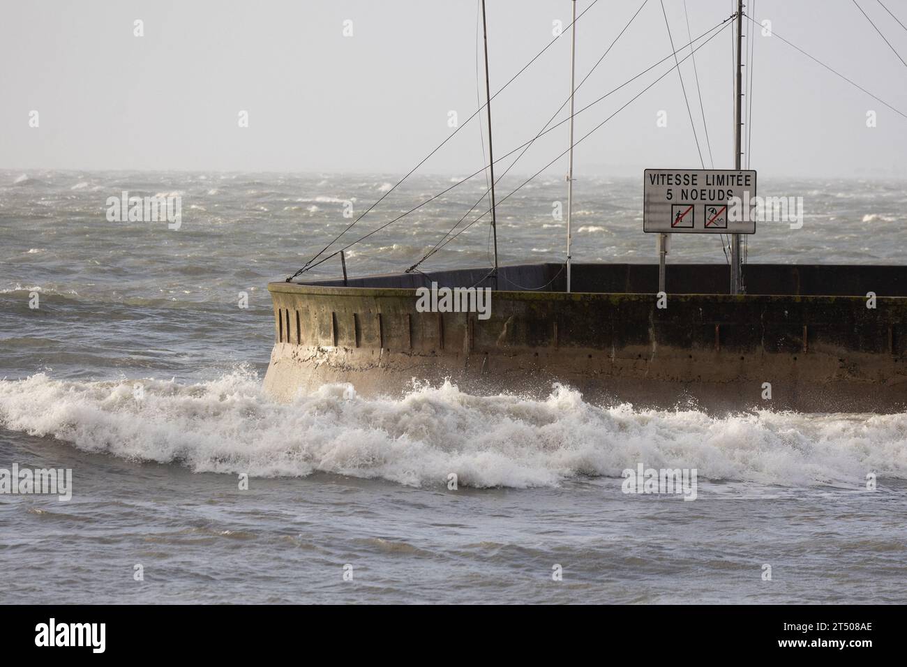 View of waves hitting the Waterfront due to the storm, in Carnac ...