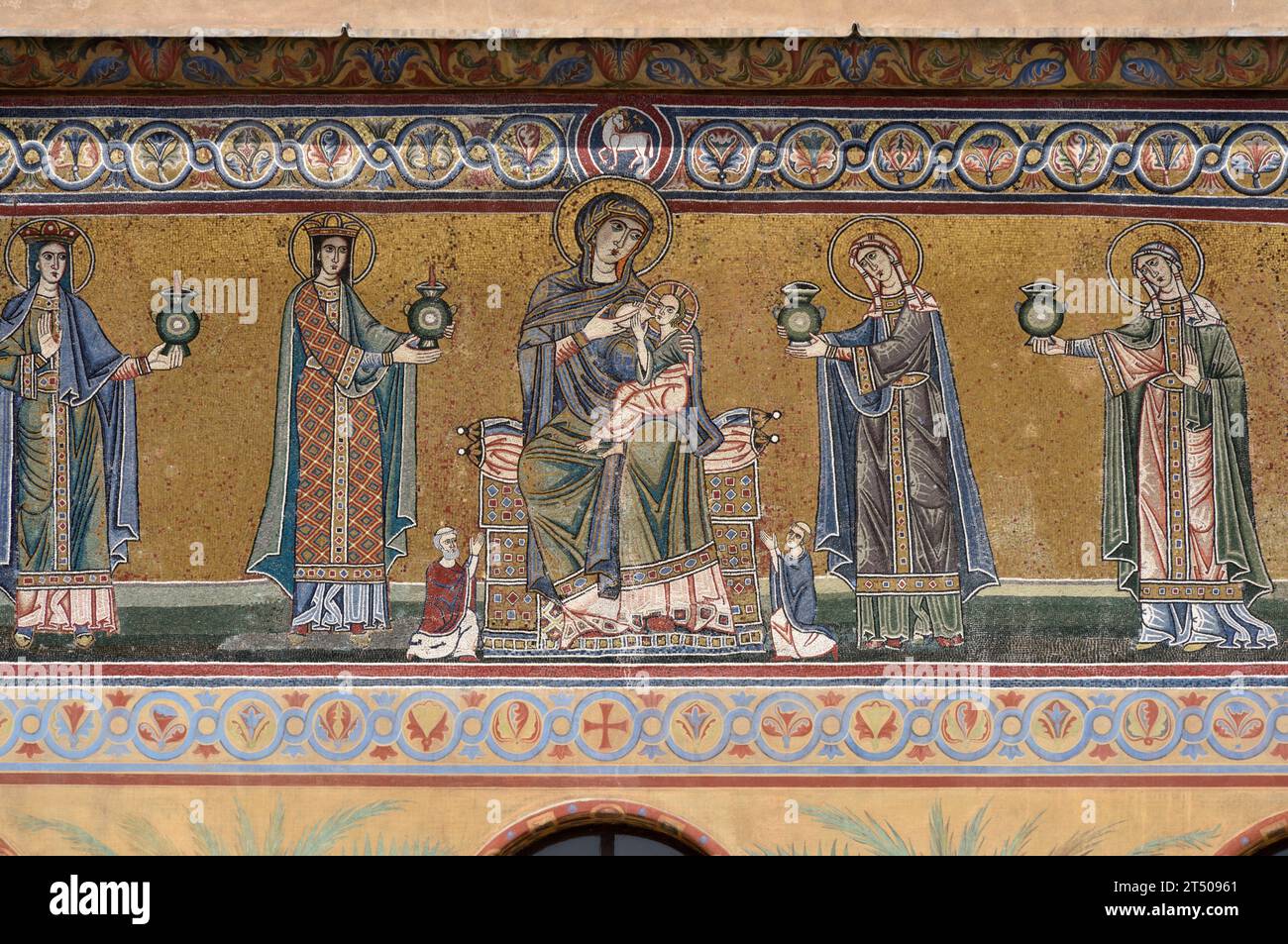 Medieval mosaic on the facade, Basilica di Santa Maria in Trastevere, Rome, Italy Stock Photo ...