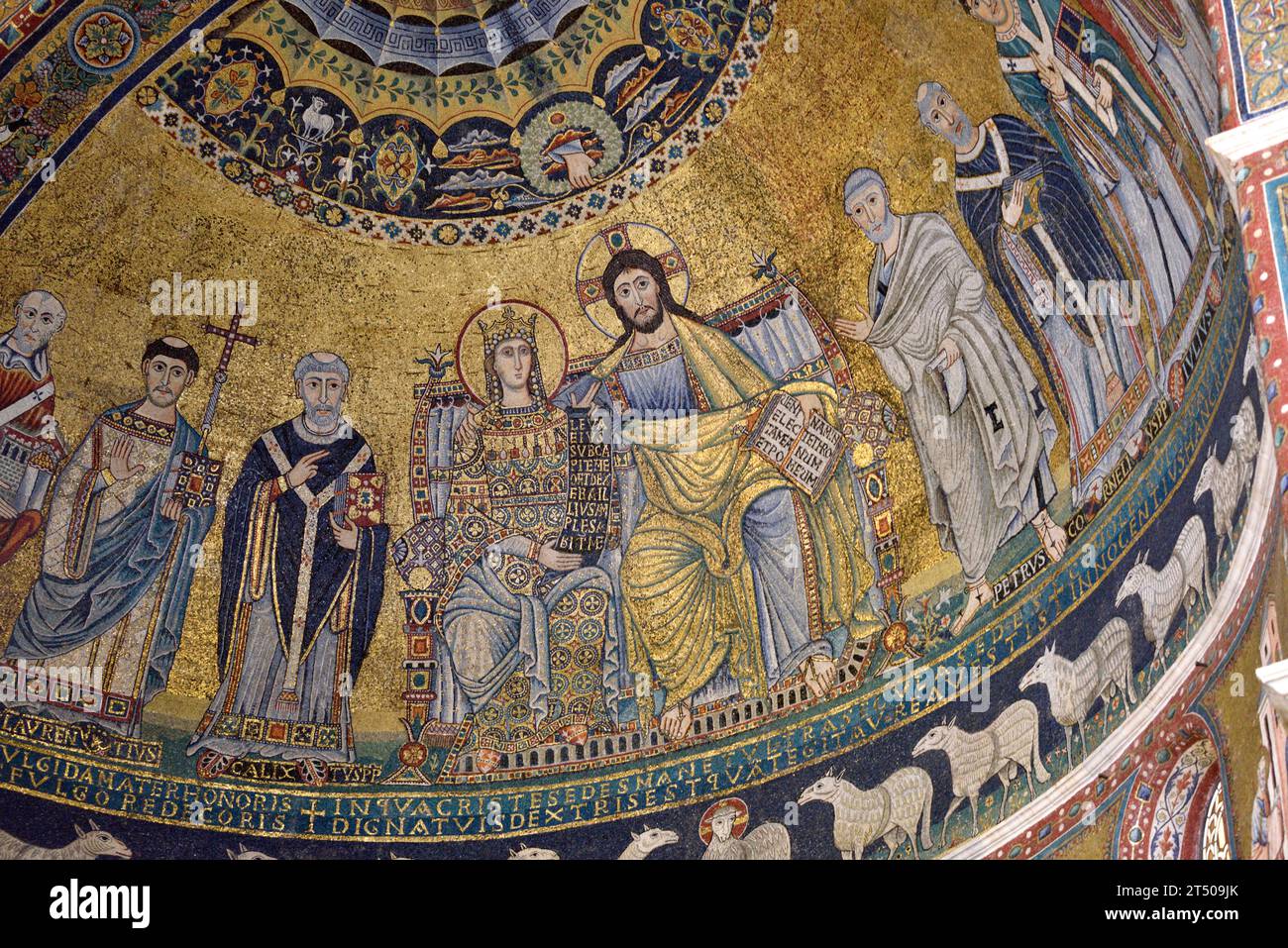 Apse medieval mosaic, Basilica di Santa Maria in Trastevere, Rome, Italy Stock Photo - Alamy
