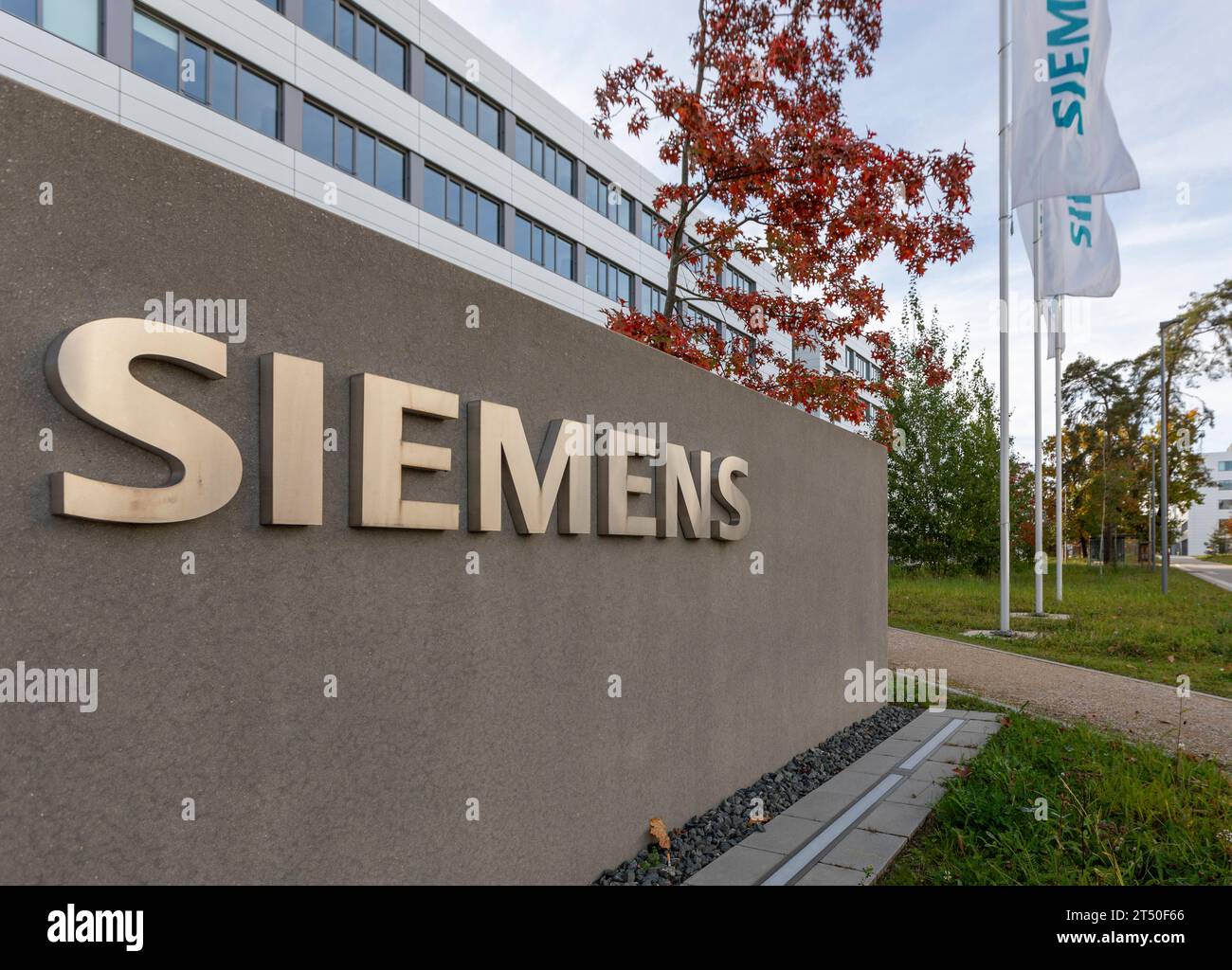 01.11.2023 Reportage Siemens Logo, Logos, Schriftzüge, Markennamen ...