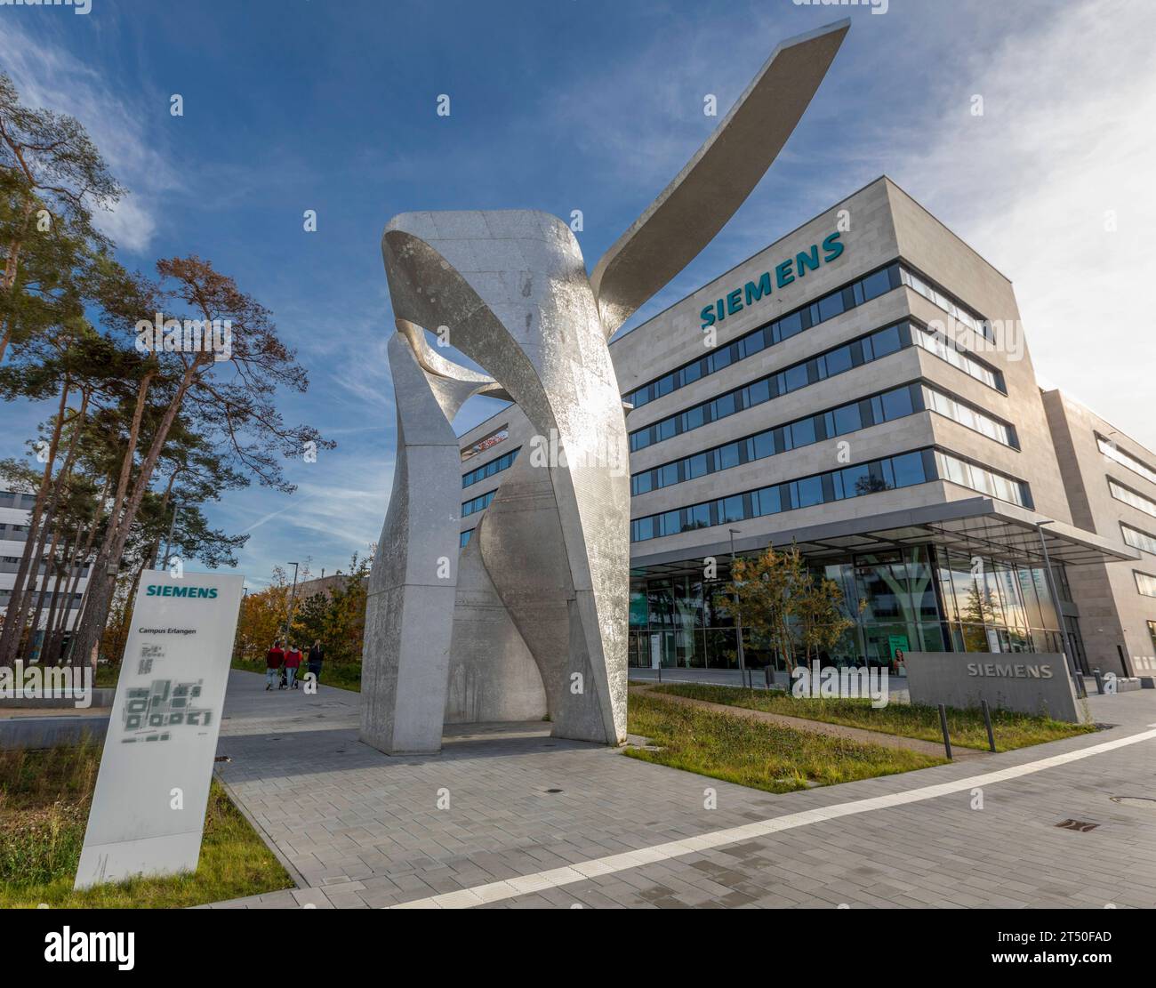 01.11.2023 Reportage Siemens Logo, Logos, Schriftzüge, Markennamen ...