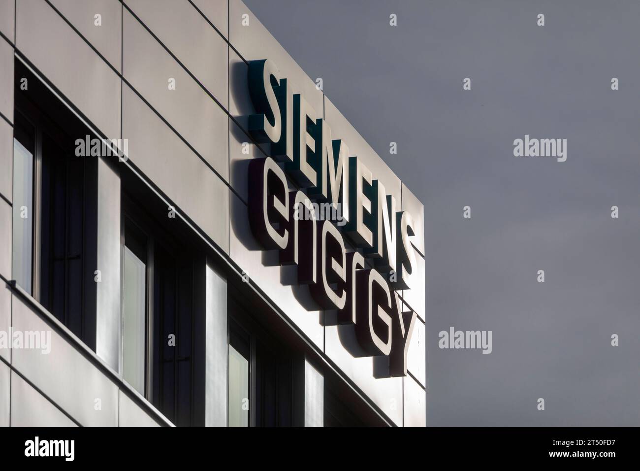 01.11.2023 Reportage Siemens Logo, Logos, Schriftzüge, Markennamen, Warenzeichen, Markenzeichen ...