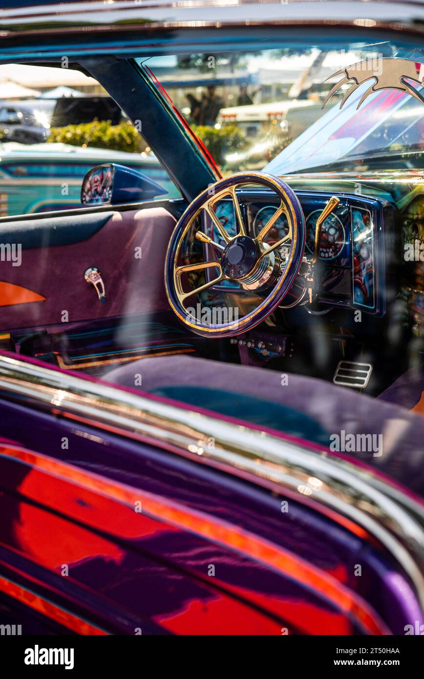 Lowrider Interior Purple Steering Wheel Stock Photo - Alamy