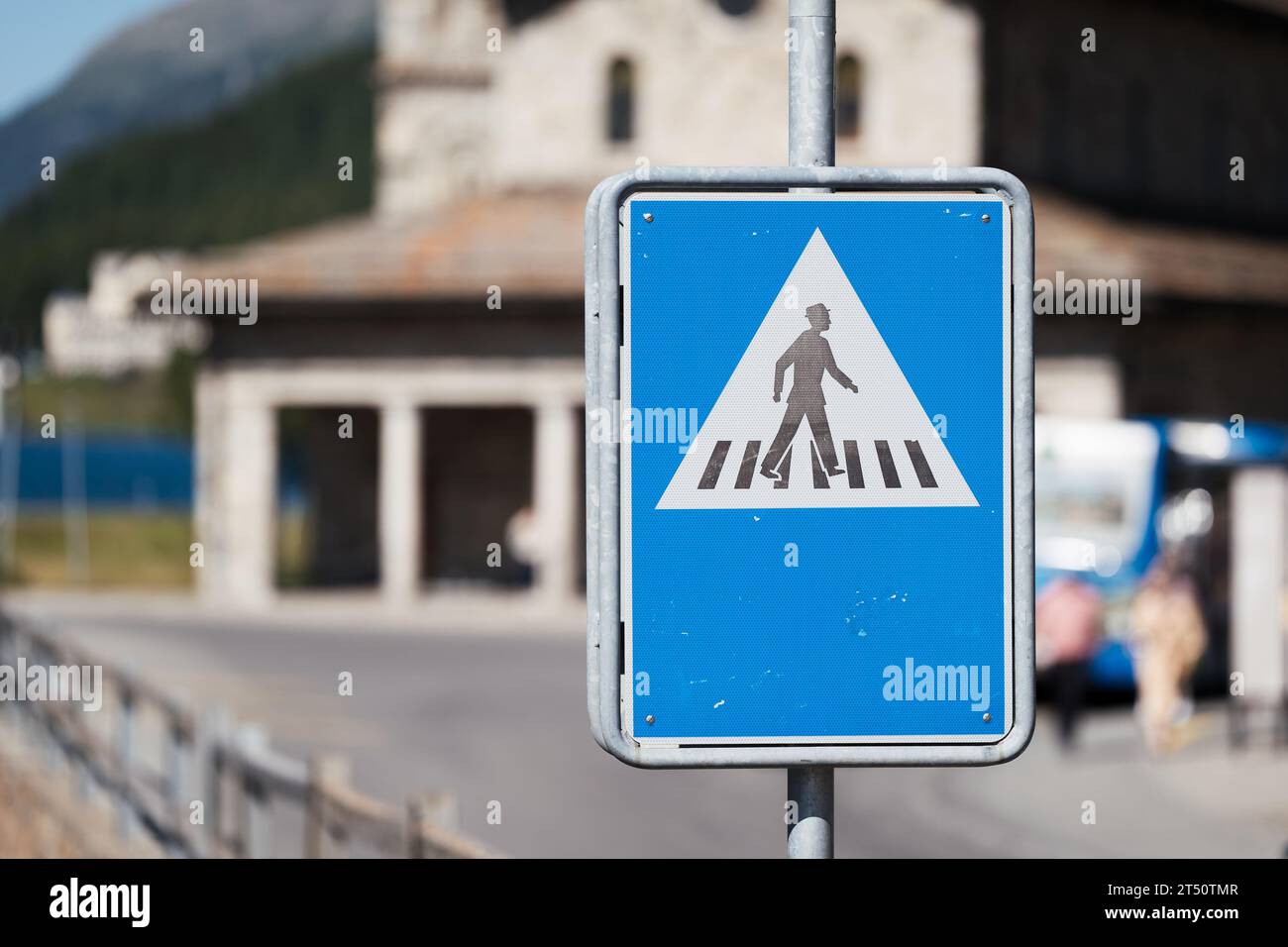 Traffic sign pedestrian crossing road, crosswalk symbol Stock Photo - Alamy