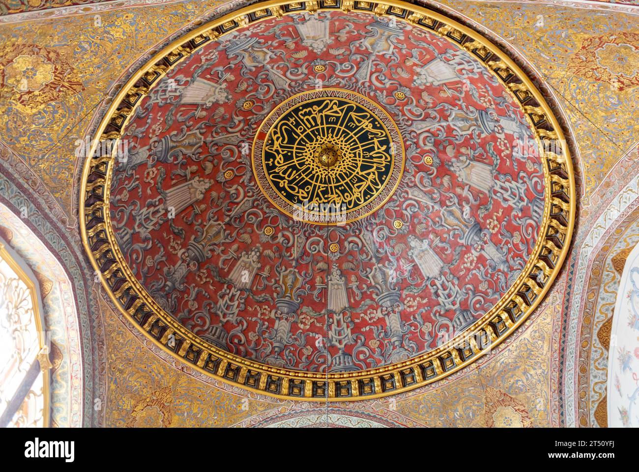 Istanbul, Turkey, The dome of Imperial (Sultan's) hall in the Harem of ...
