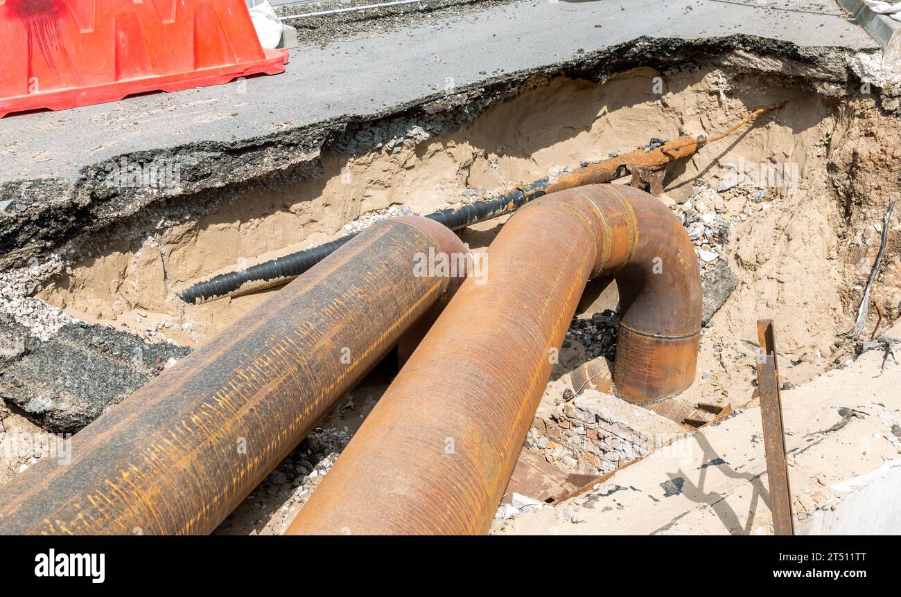 Replace water pipes, heating main repair and renovation. Replacement of ...