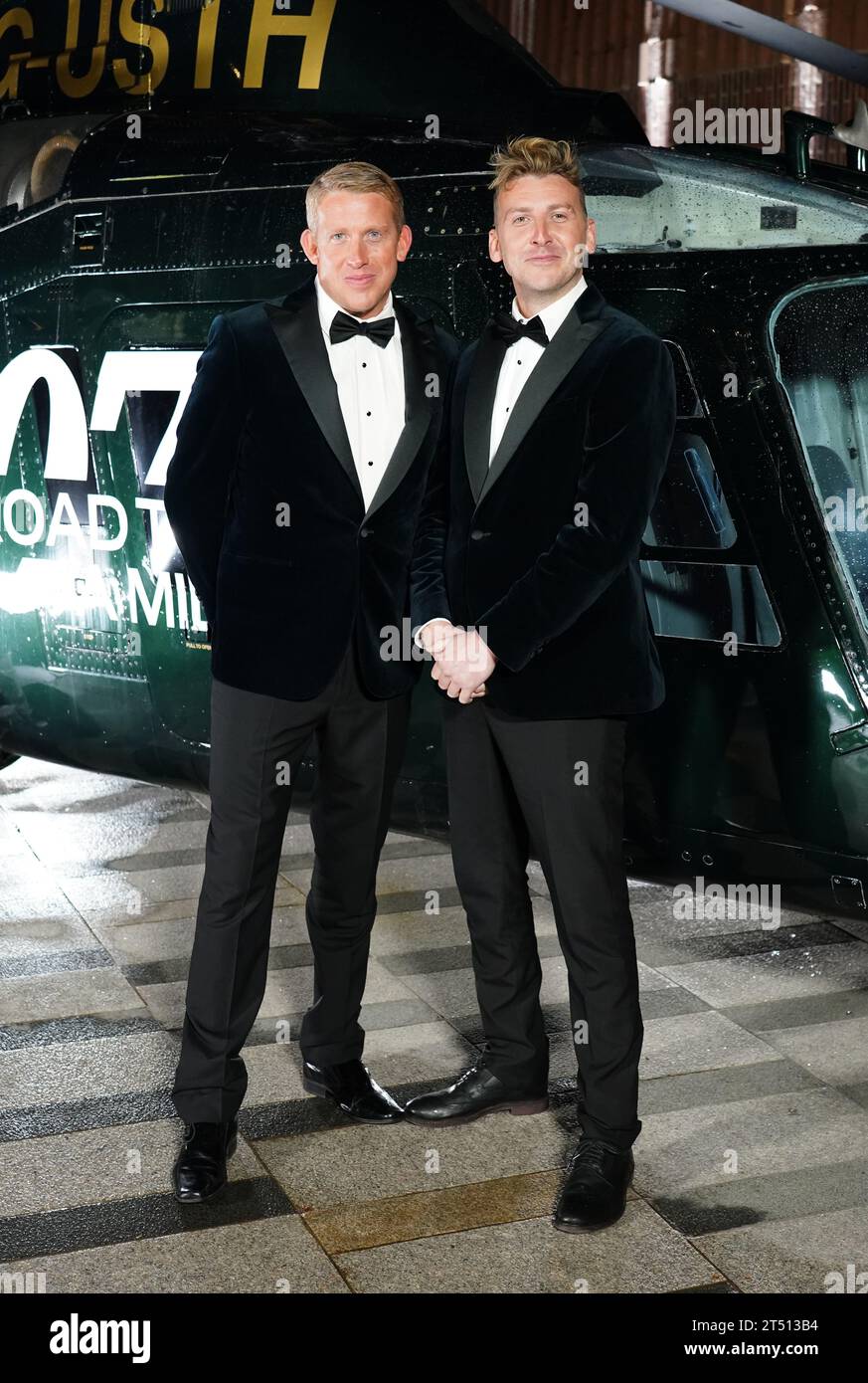 Contestants Joey Bone and James Bone arrive for the premiere of the ...