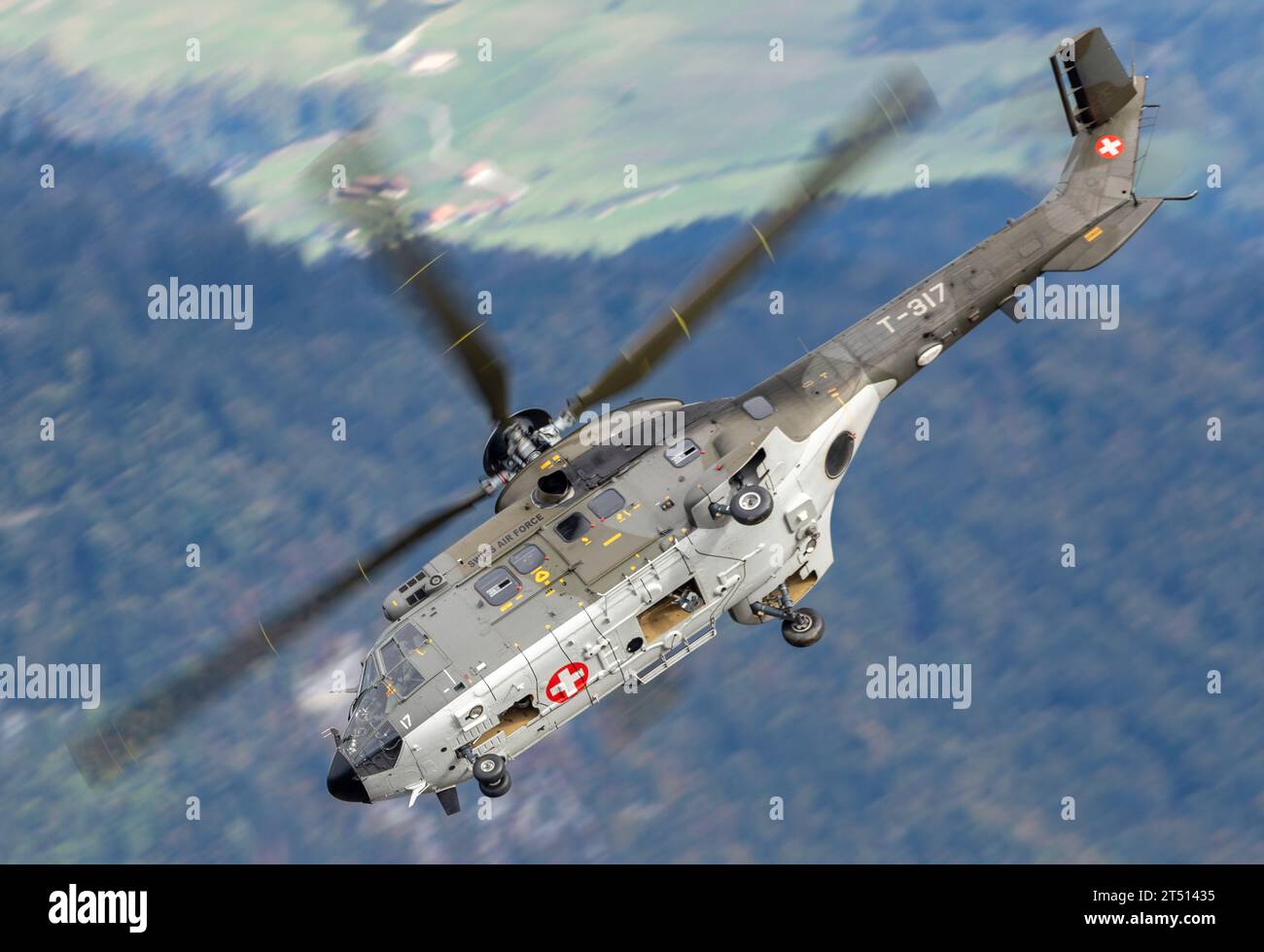 EUROCOPTER AS332 SUPER PUMA Stock Photo - Alamy