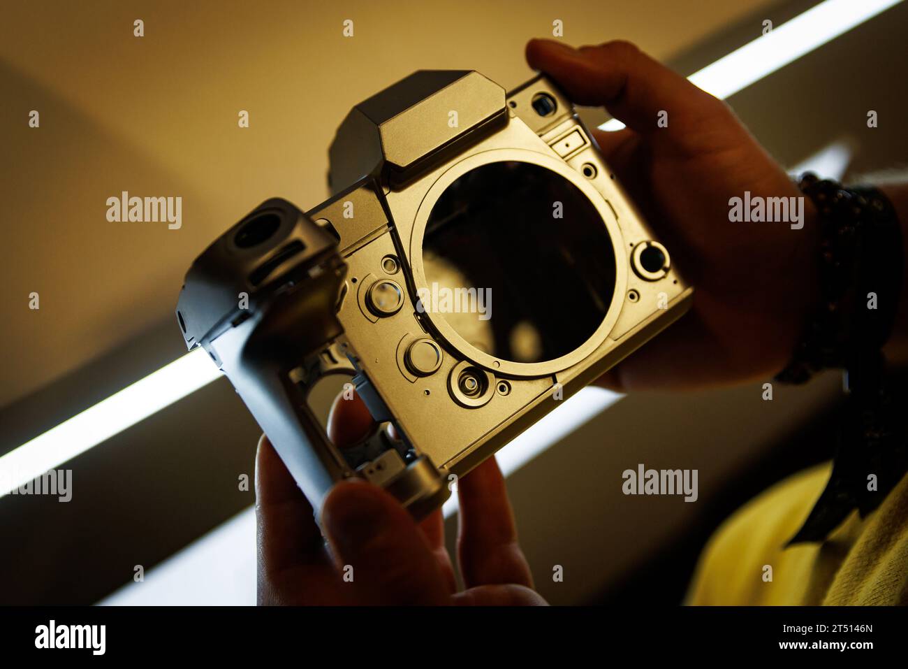 Making photo cameras at the factory, magnesium alloy body Stock Photo ...